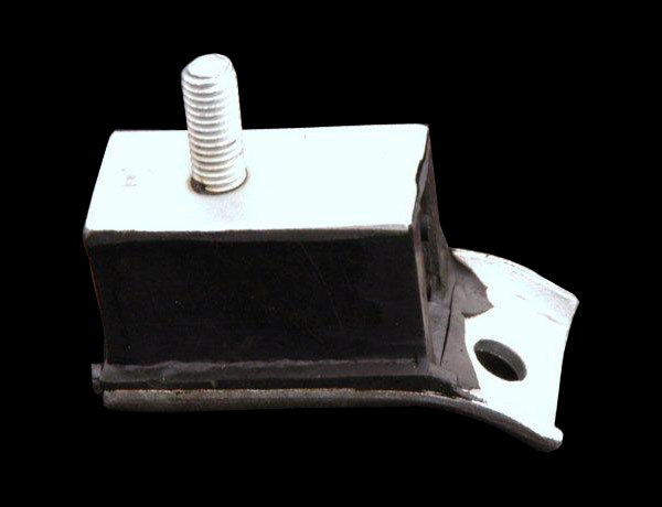 Fiat 500 Fiat 126 front engine mounting.