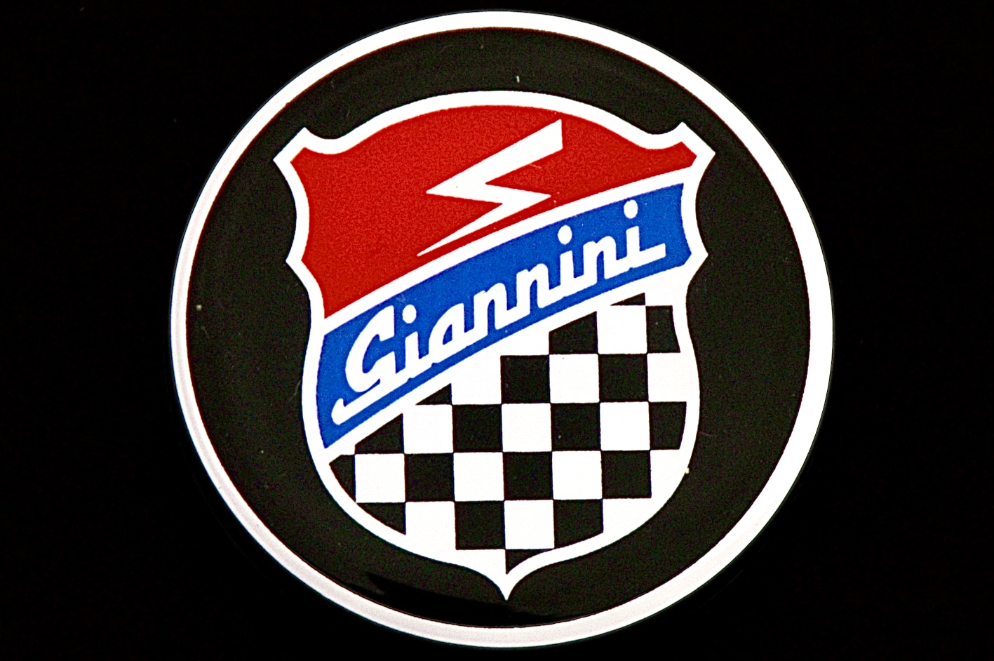 Giannini plastic cap emblem diameter 50 mm. for light alloy wheel.