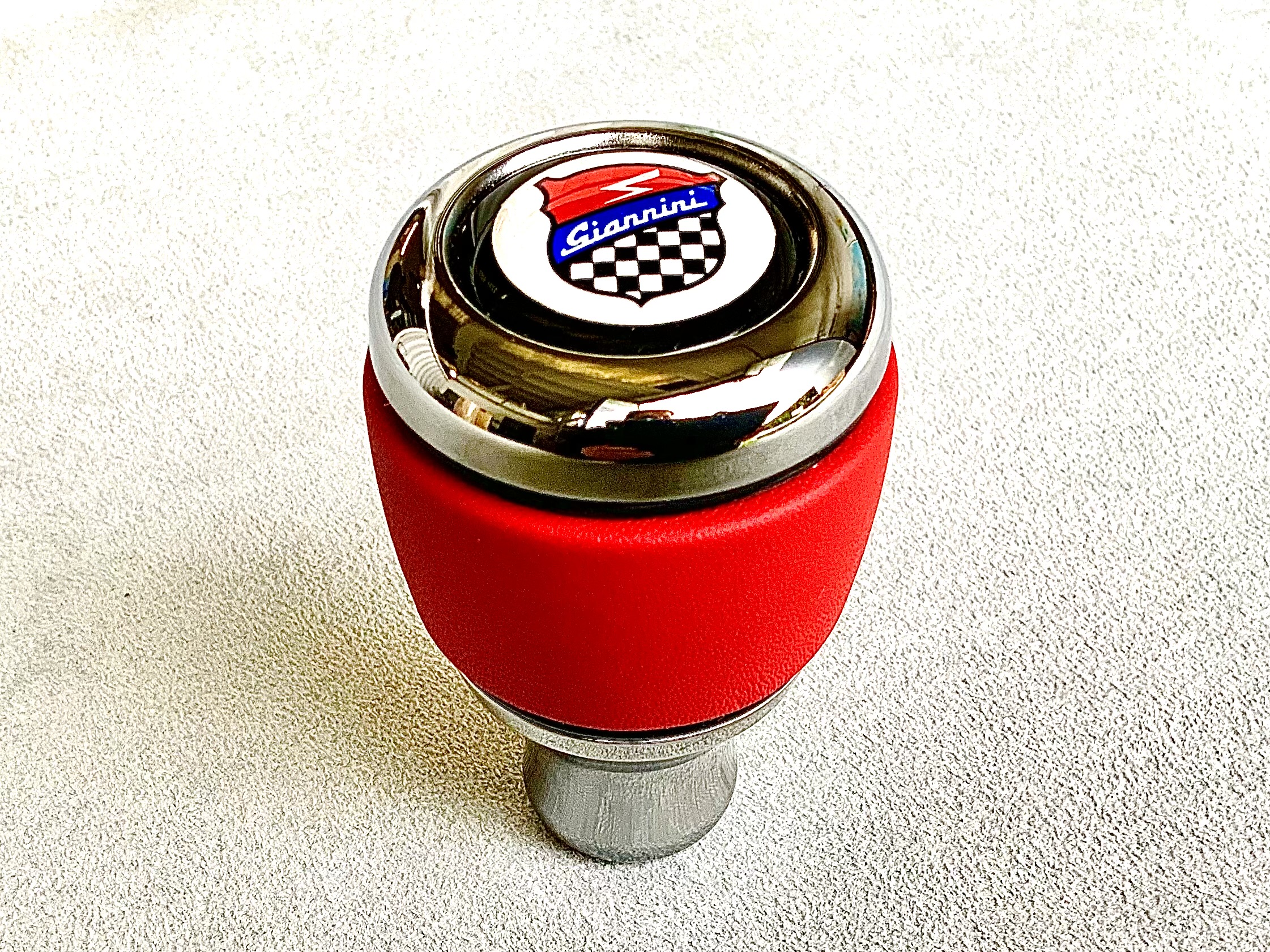 Fiat 500 Fiat 126 Giannini chromed aluminium gear knob with red leather.