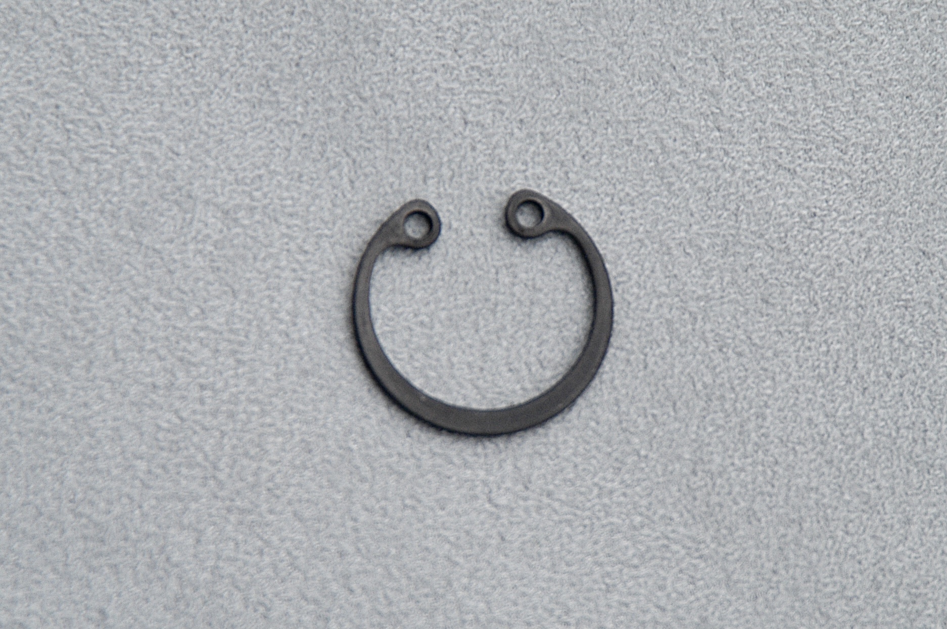 Anello Seeger per spinotti diam. 20 mm.